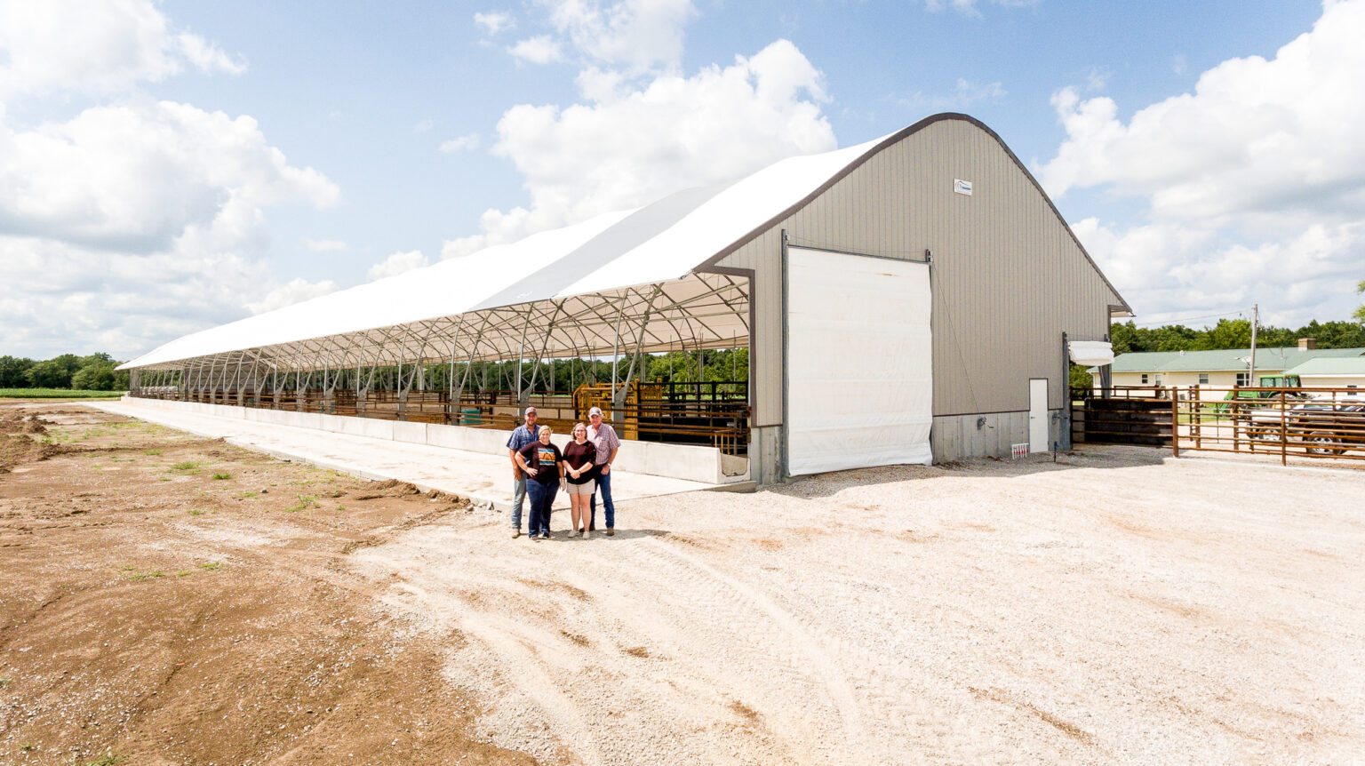 Accu-Steel Bed-Pack Cattle Barn - 50' x 368' - Central Confinement ...