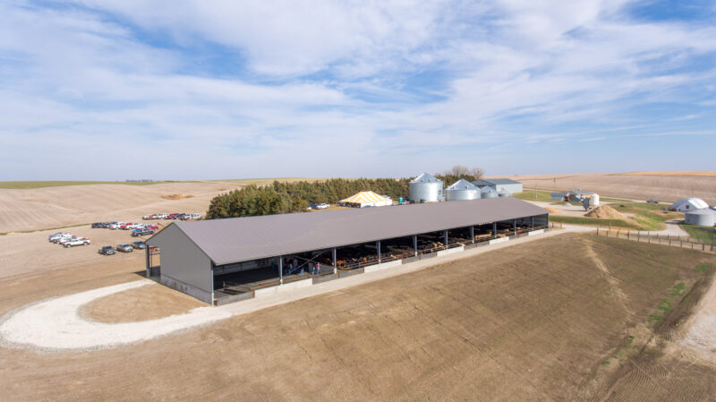 625-Head, Deep-Pit Cattle Finishing Barn - Central Confinement Service LLC